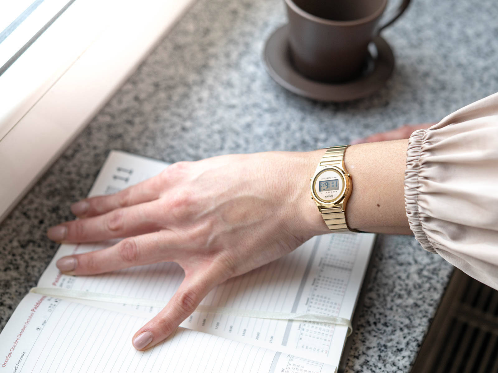 Zegarek Damski Casio LA700WEG-9AEF - CrazyTime.pl