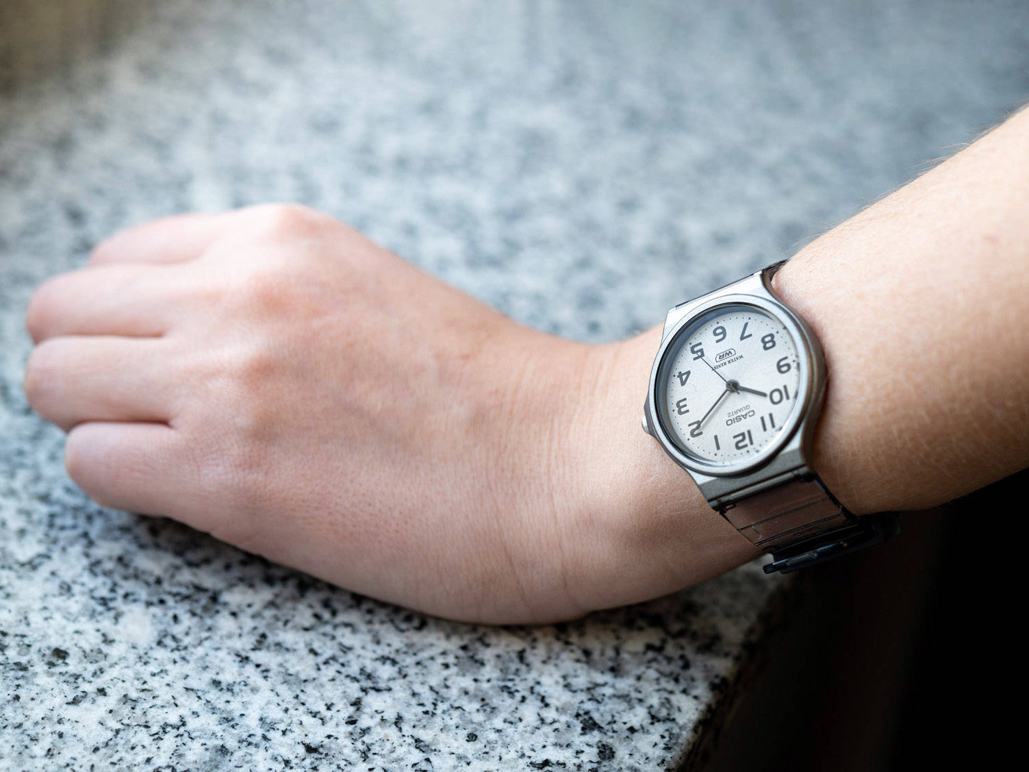 Zegarek Damski Casio MQ-24S-8BEF - CrazyTime.pl