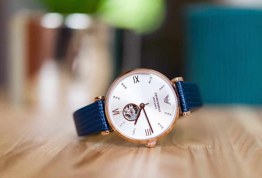 Zegarek Damski Emporio Armani Gianni T-Bar AR60020 - CrazyTime.pl