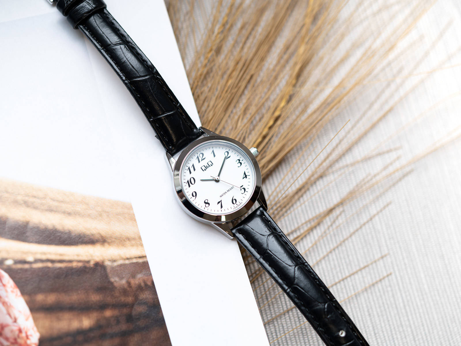 Zegarek Damski Q&Q C01A-007PY - CrazyTime.pl