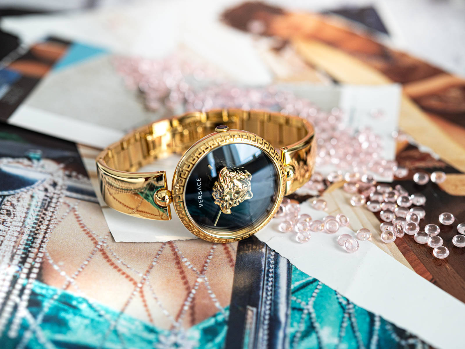 Zegarek Damski Versace Palazzo VECO03122 - CrazyTime.pl