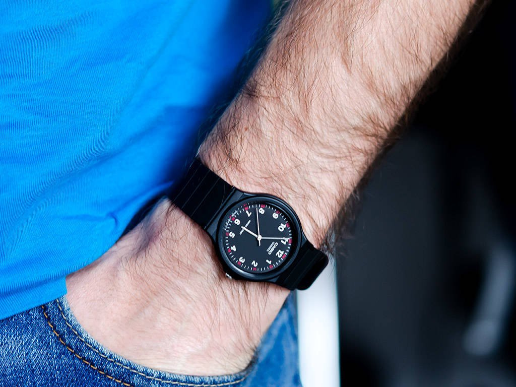 Zegarek Męski Casio MQ-24-1BLLEG - CrazyTime.pl