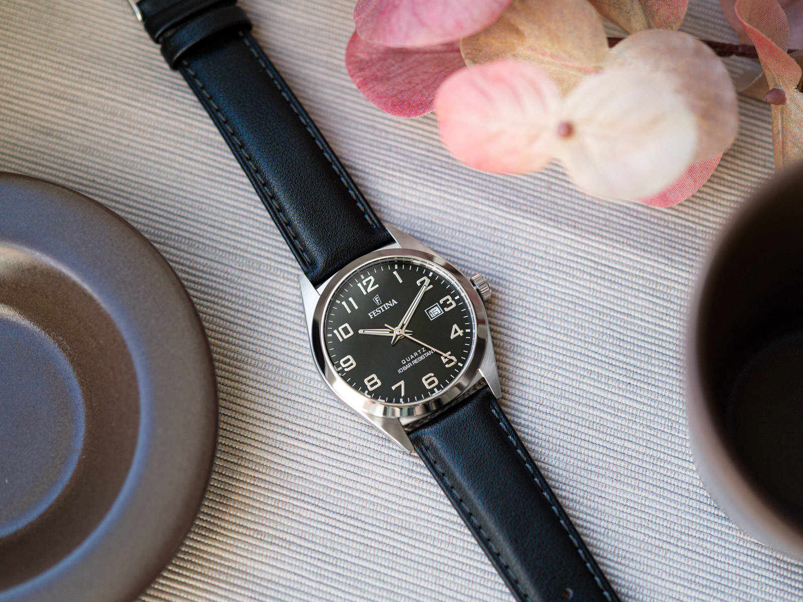 Zegarek Męski Festina Classic Strap F2044632 - CrazyTime.pl