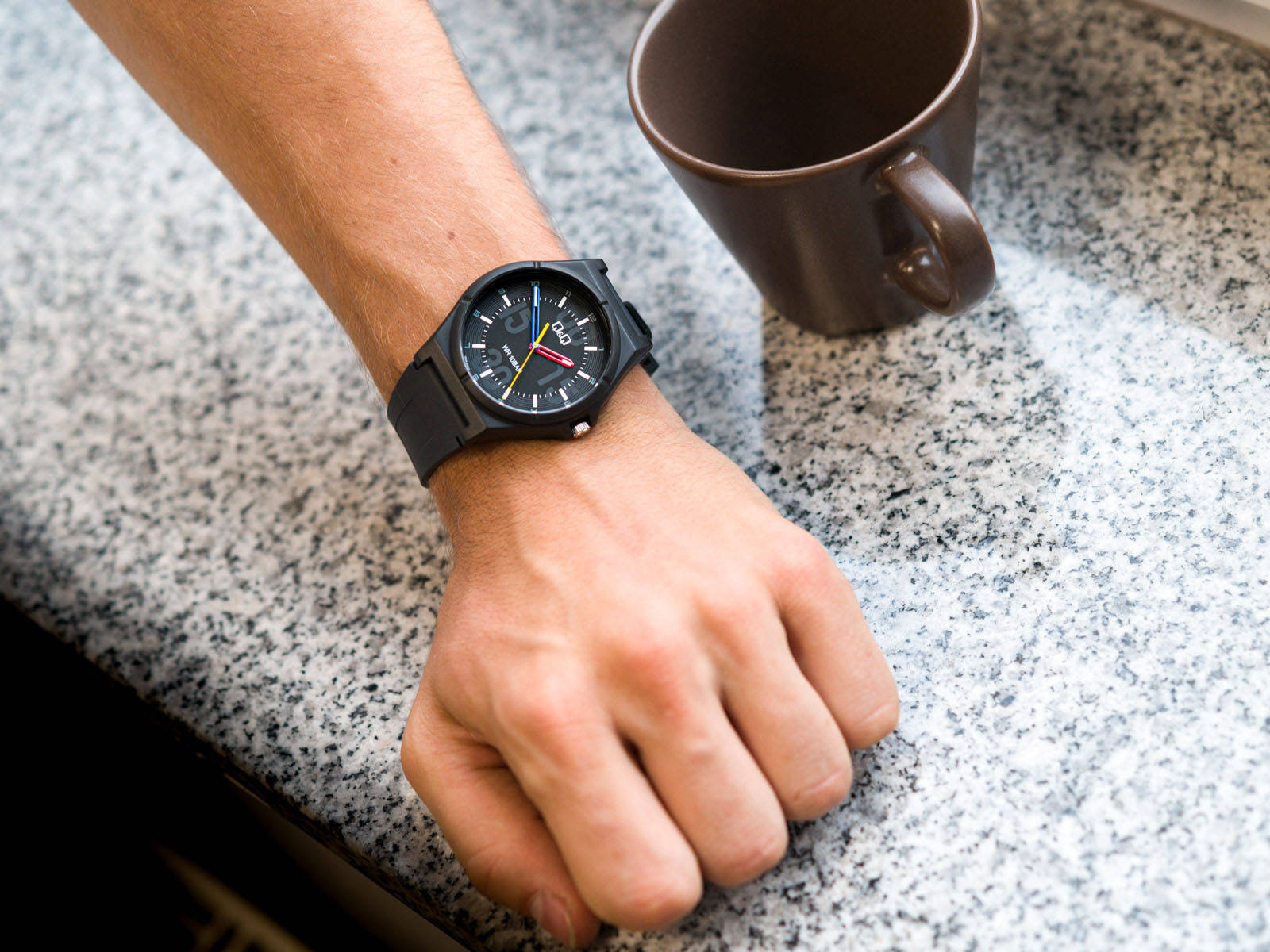 Zegarek męski Q&Q V04A-006VY - CrazyTime.pl