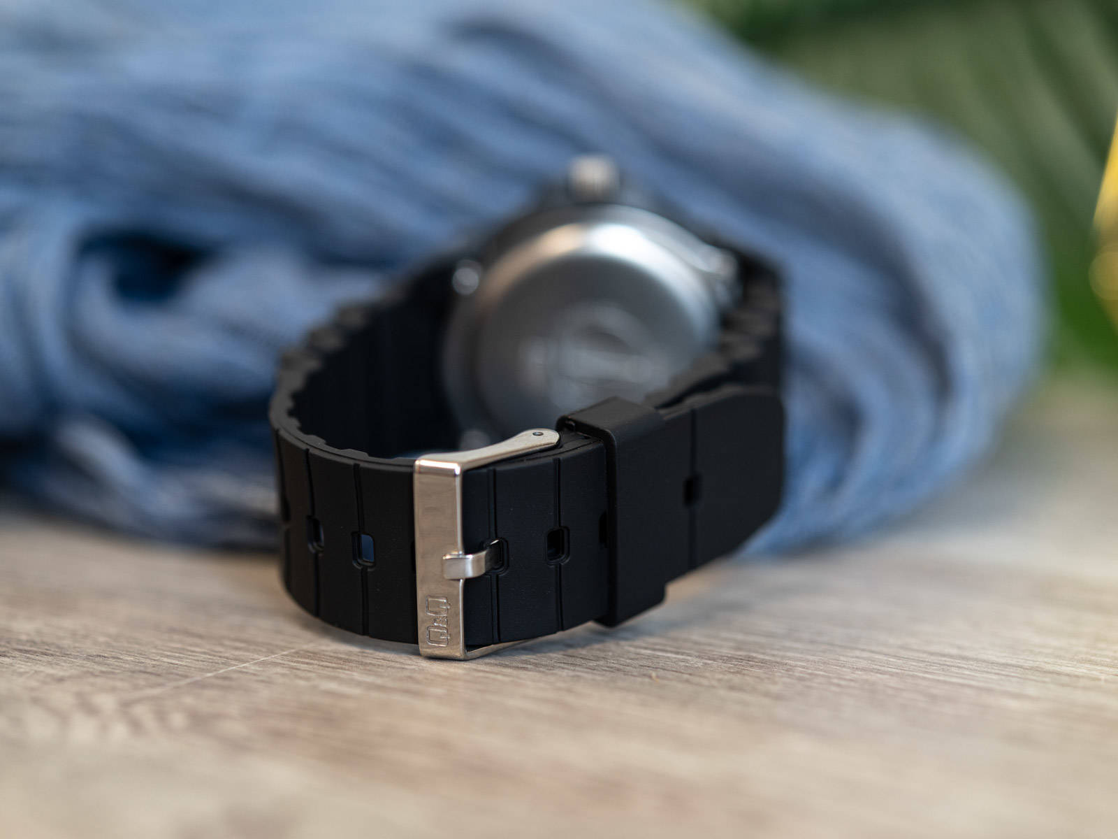 Zegarek męski Q&Q V30A-005VY - CrazyTime.pl