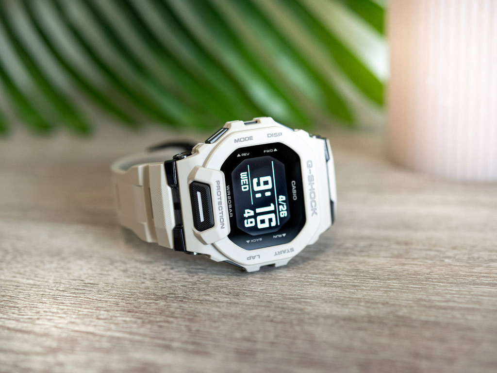 Casio G-Shock G-SQUAD GBD-200UU-9ER - CrazyTime.pl